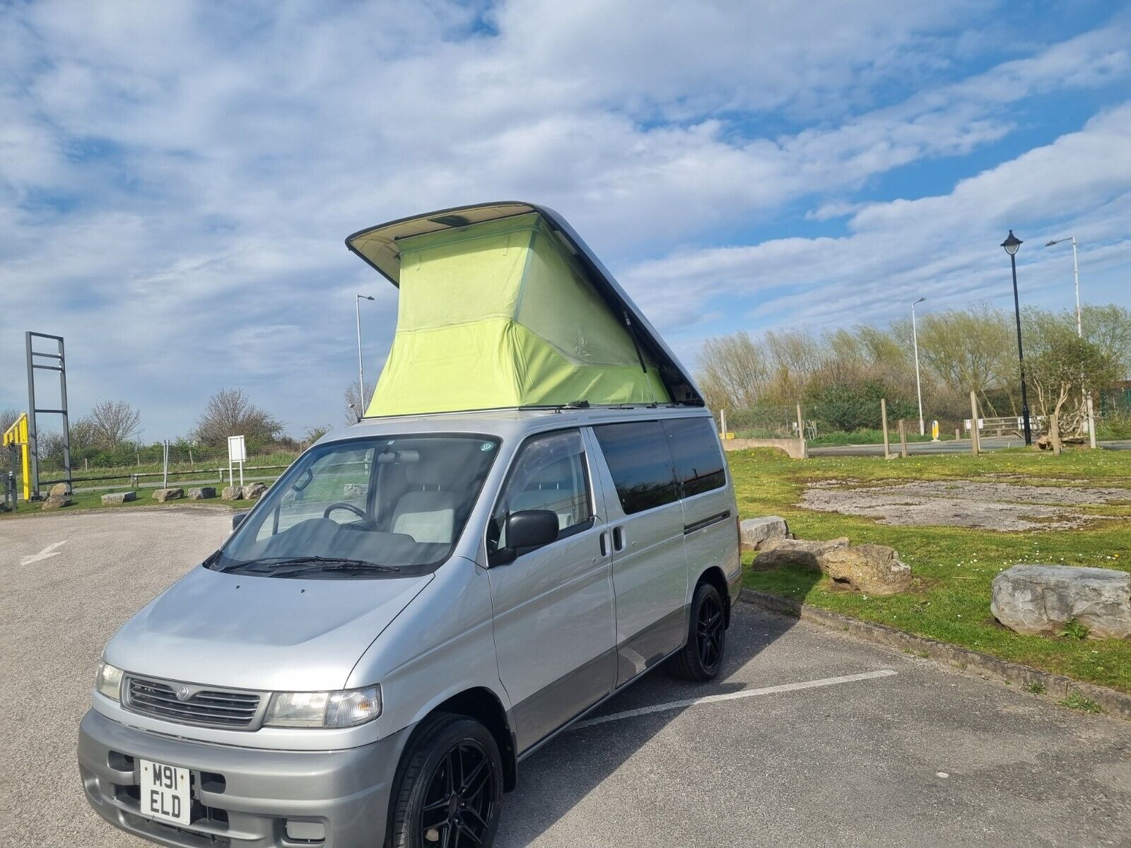 MAZDA BONGO 2.5 TD CAMPER VAN POP TOP AUTO (2005) - Mazda Bongo Auto Centre