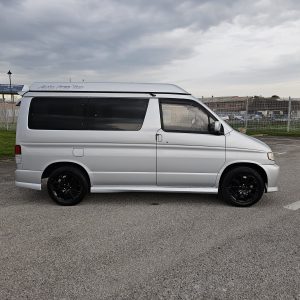 Mazda Bongo 2.5 V6 CAMPER VAN - Mazda Bongo Auto Centre