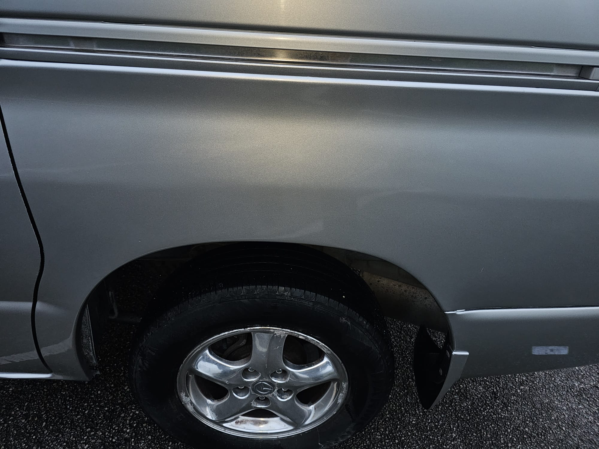 MAZDA BONGO 2.0 PETROL TIN TOP FACE LIFT (2000) - Mazda Bongo Auto Centre