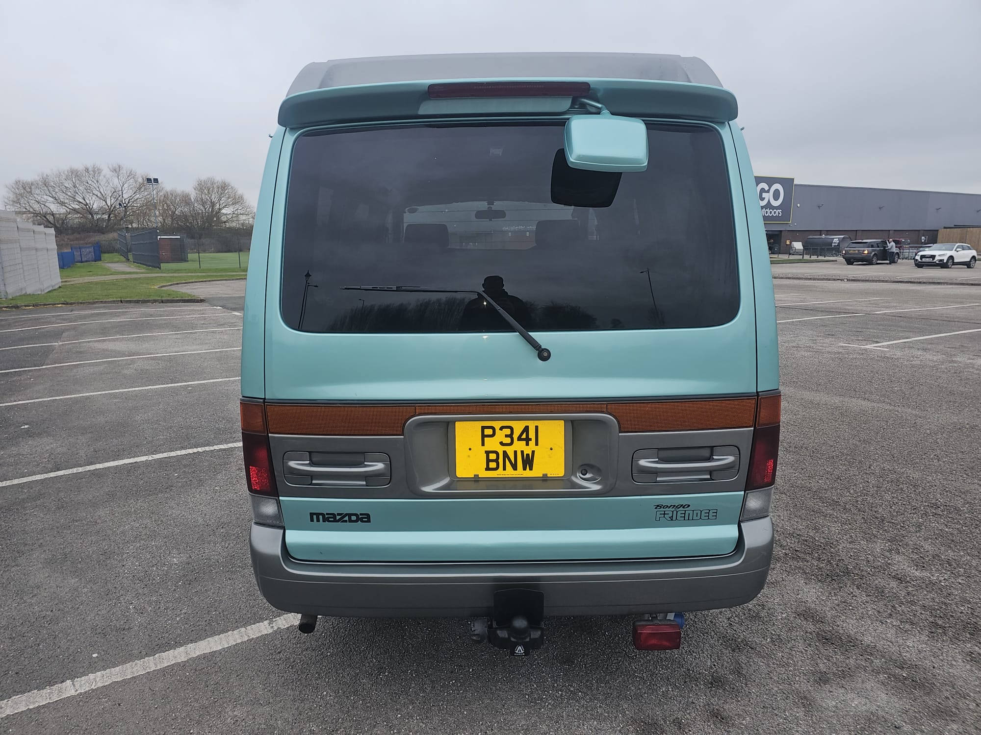Mazda Bongo 2.5TD 4x4 Pop-Top Campervan - Mazda Bongo Auto Centre