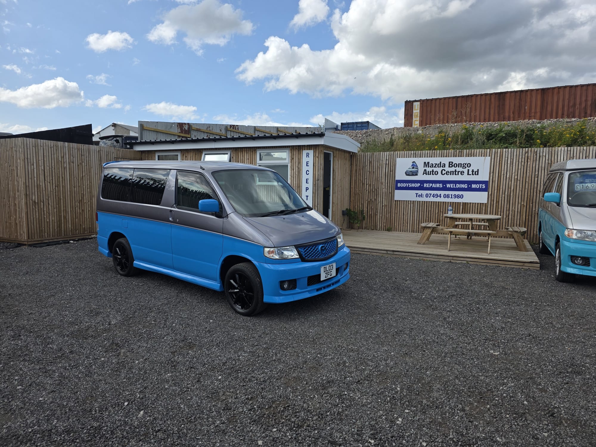 Mazda Bongo 2.0 Tin Top Aero Campervan (2003) - Mazda Bongo Auto Centre