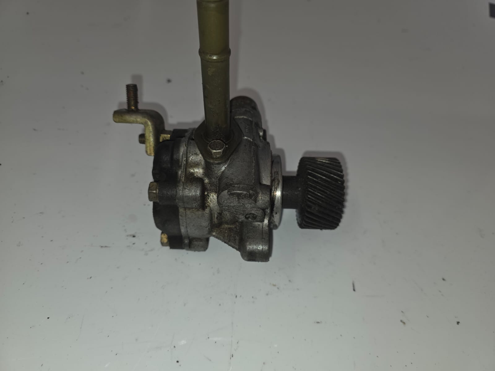 Mazda Bongo / Ford Freda 2.5TD Power Steering Pump – Used - Mazda Bongo ...